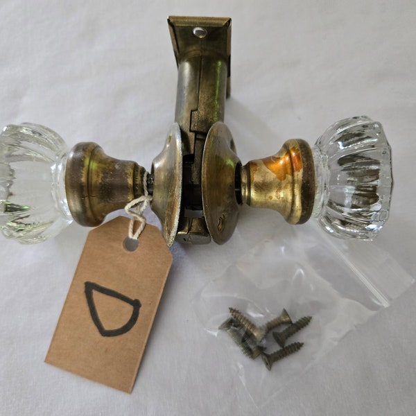 Antique Brass Door Knobs With Spindle - Etsy