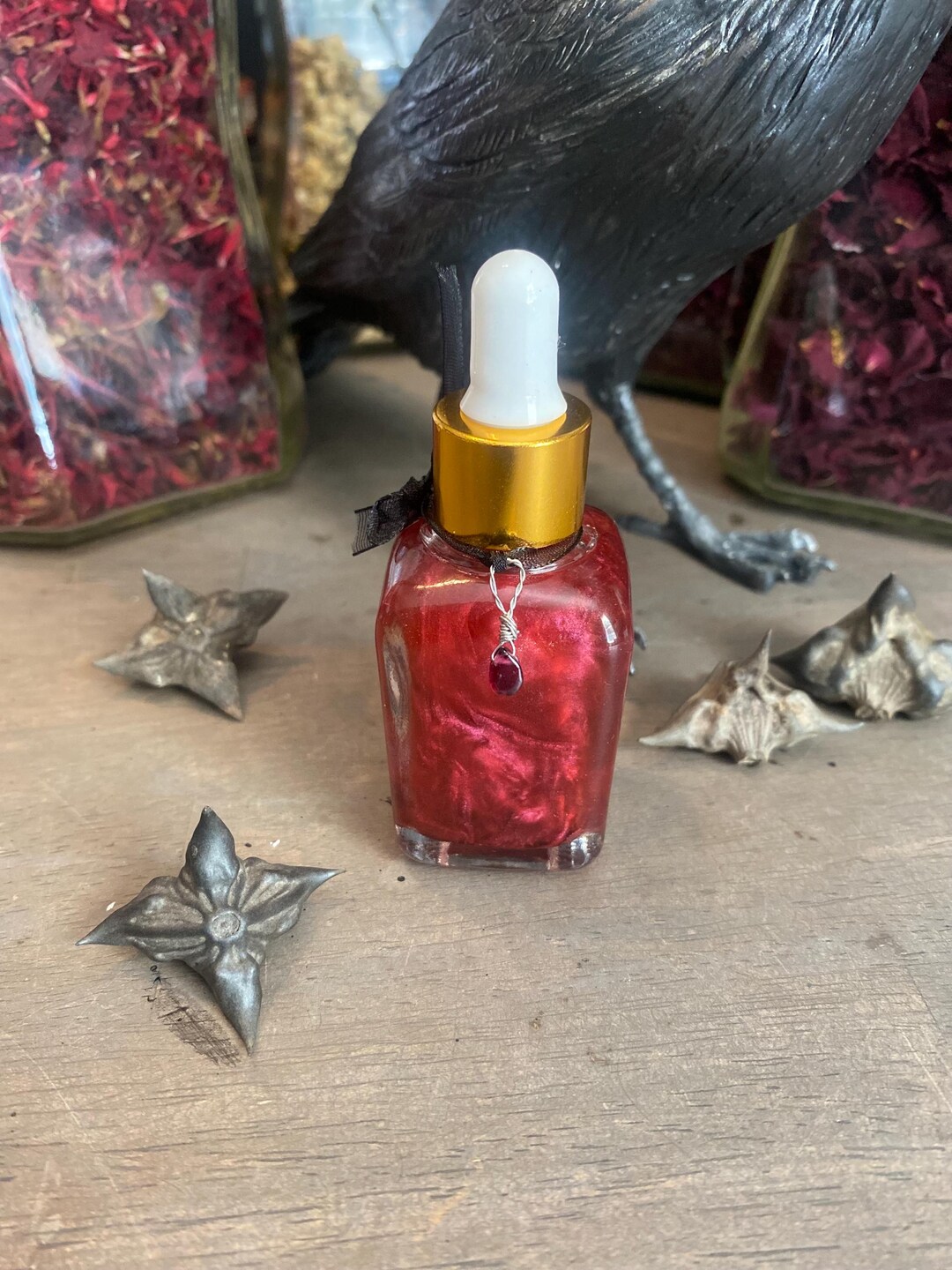 1oz Vamp Blood Fragrance Perfume Oil Garnets Vampire Vamp Dracula ...