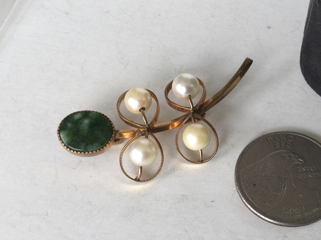 Bojar Brooch 12k GF Pearls Sawtooth Set Green Stone Vintage. - Etsy