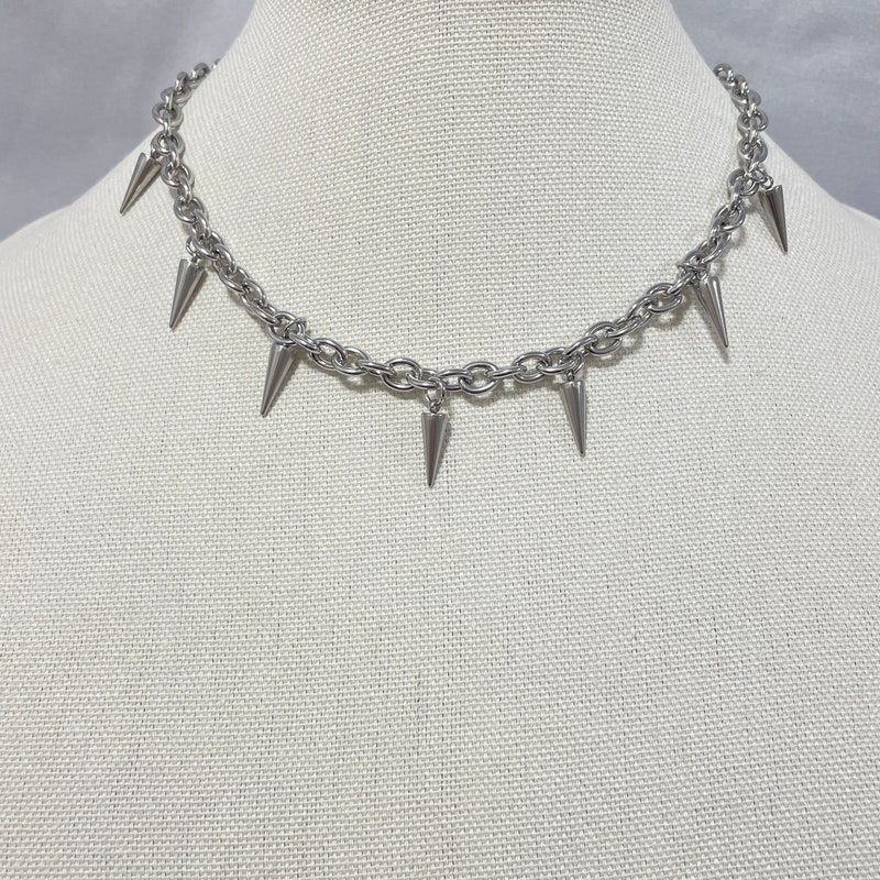 Vintage Spike Necklace - Etsy