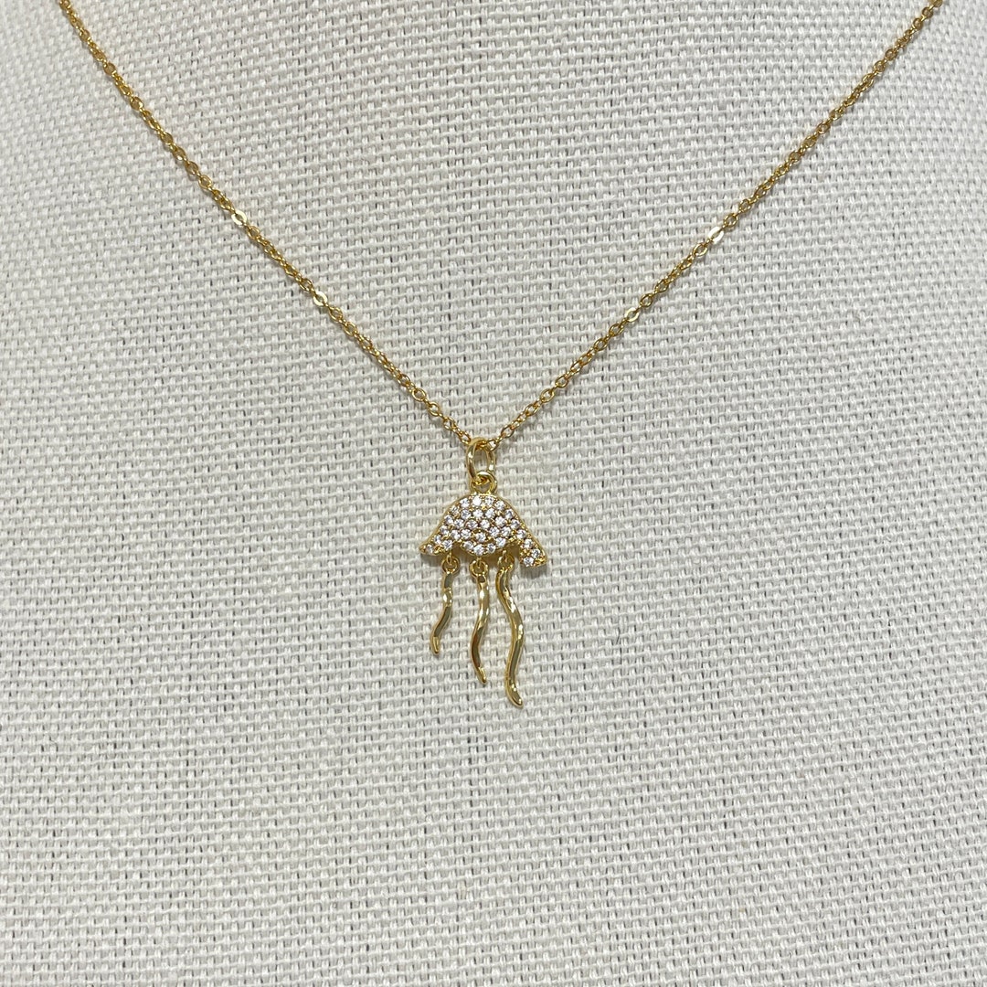 Cute CZ Jellyfish Pendant Necklace for Women, Jellyfish Charm Jewelry ...