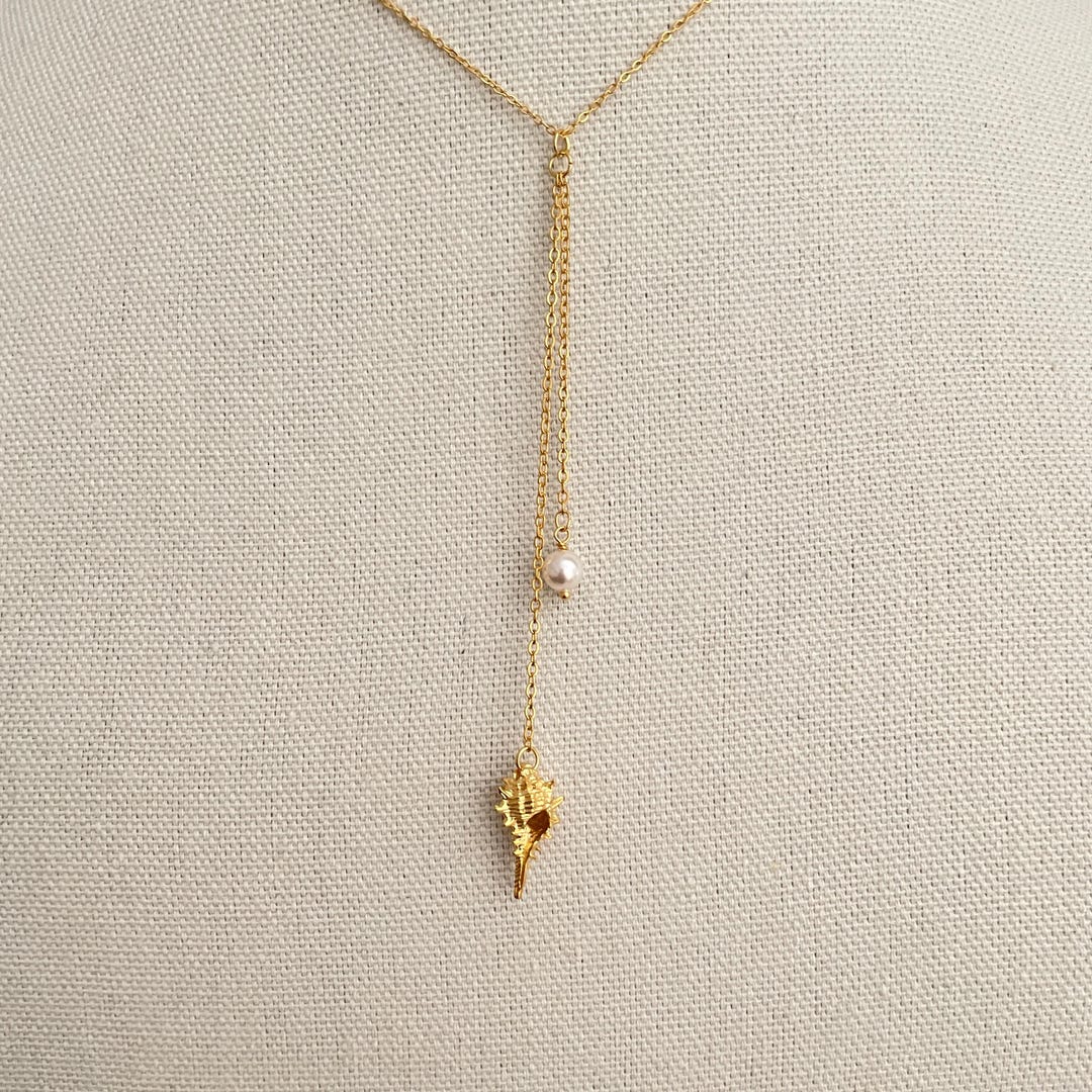 Gold Y Necklace With Conch Shell & Swarovski Pearl – Ocean-inspired ...