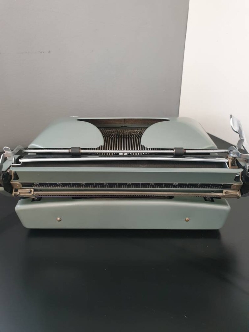 Vintage Torpedo Typewriter - Torpedo Model 20 Typewriter - German ...