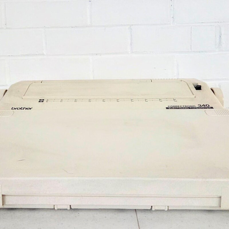 Electric Typewriter - Etsy