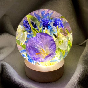 Large Floral Resin Sphere-nightlight With Genuine Dried Spring Flowers ...