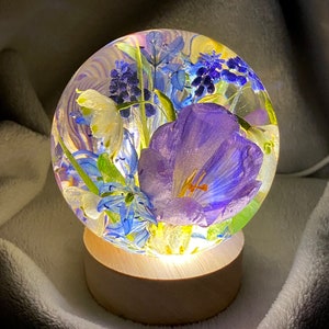 Large Floral Resin Sphere-nightlight With Genuine Dried Spring Flowers ...