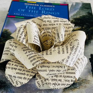 Book Paper Flowers, Upcycled Paper Flowers, Book Lover Gift, Book Decor ...