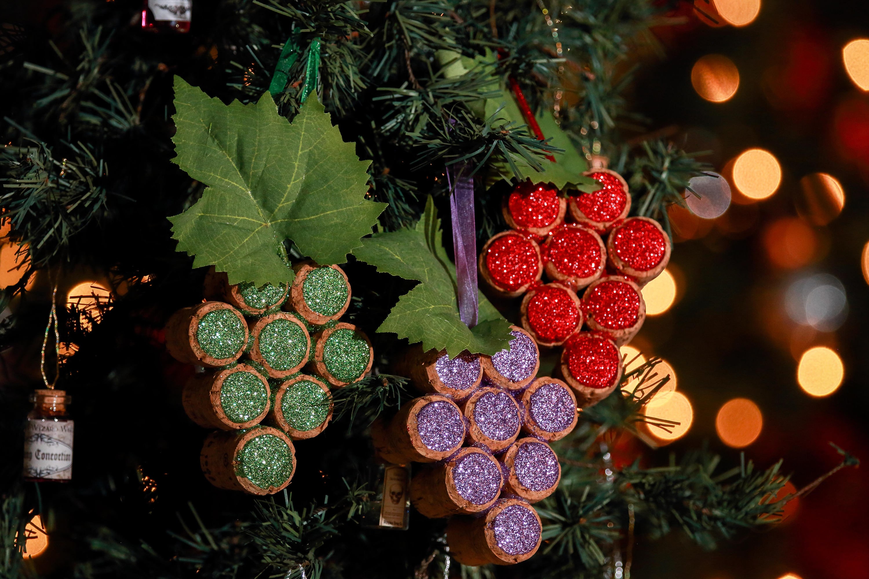 Wine Cork Glitter Grape Ornament/ Tree Decor/ Christmas Decoration ...