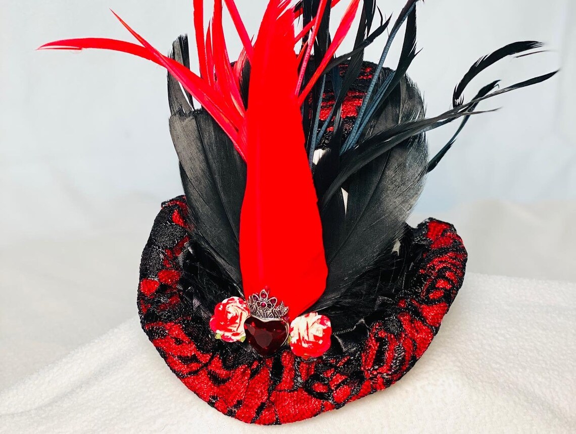 Custom Alice in Wonderland Fabric Mini Hat/ Handmade/ Adult - Etsy