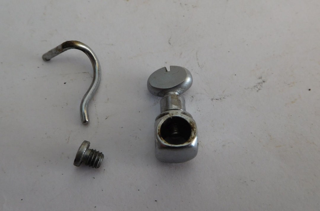 Vintage Singer Needle Clamp Holder & Thread Guide Simanco 2054 for 99 ...