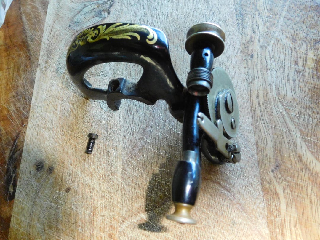 Singer Sewing Machine Bobbin Winder & Pulley Belt Guard Original Part ...