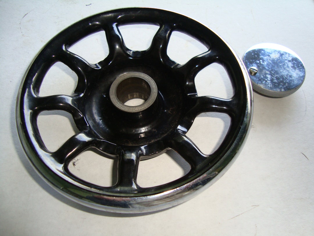 Singer Sewing Machine 9 Spoked Balance Wheel, Pulley Ex 99 99K & Stop ...