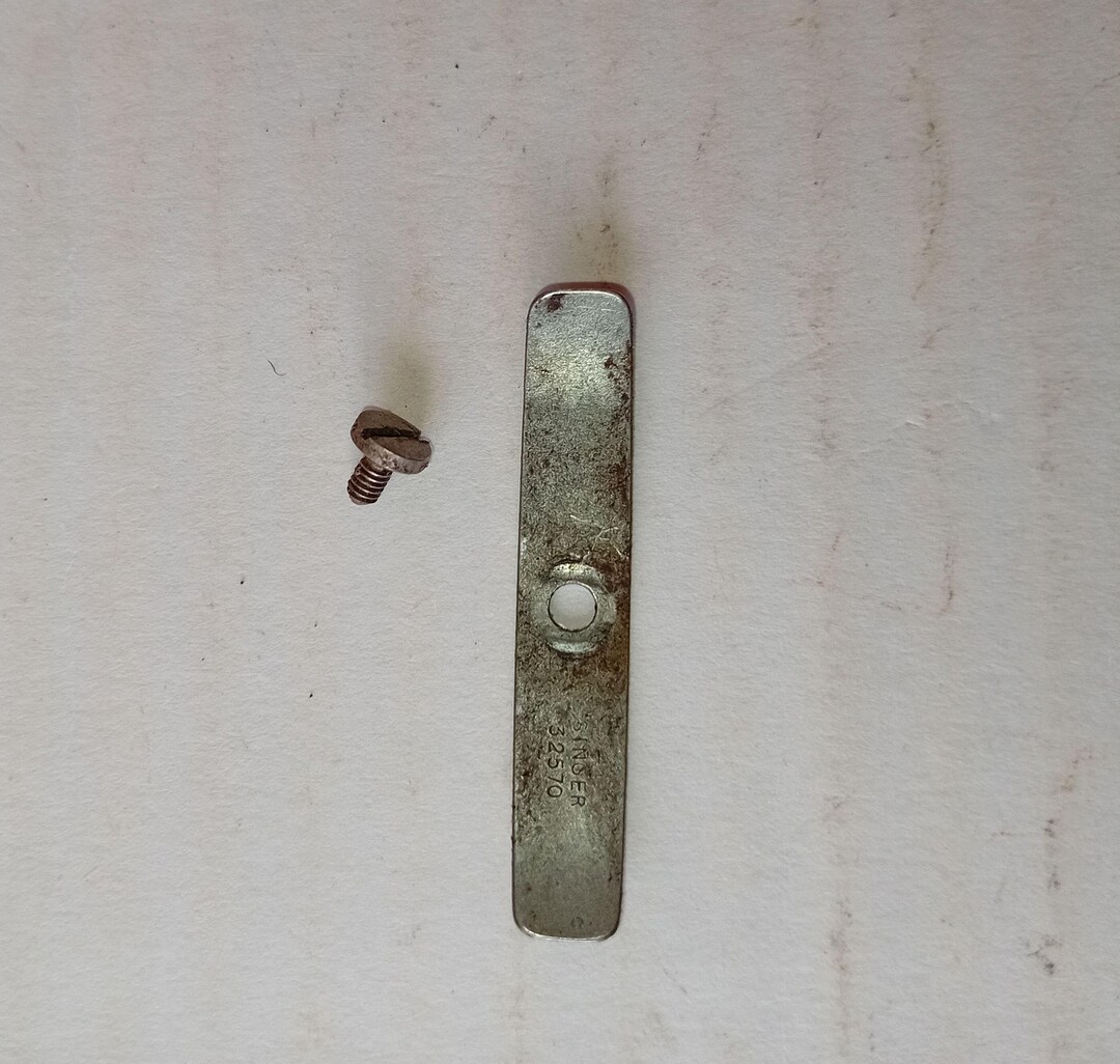 Singer 185K 185 Leaf Spring & Screw Sewing Machine Part - Etsy
