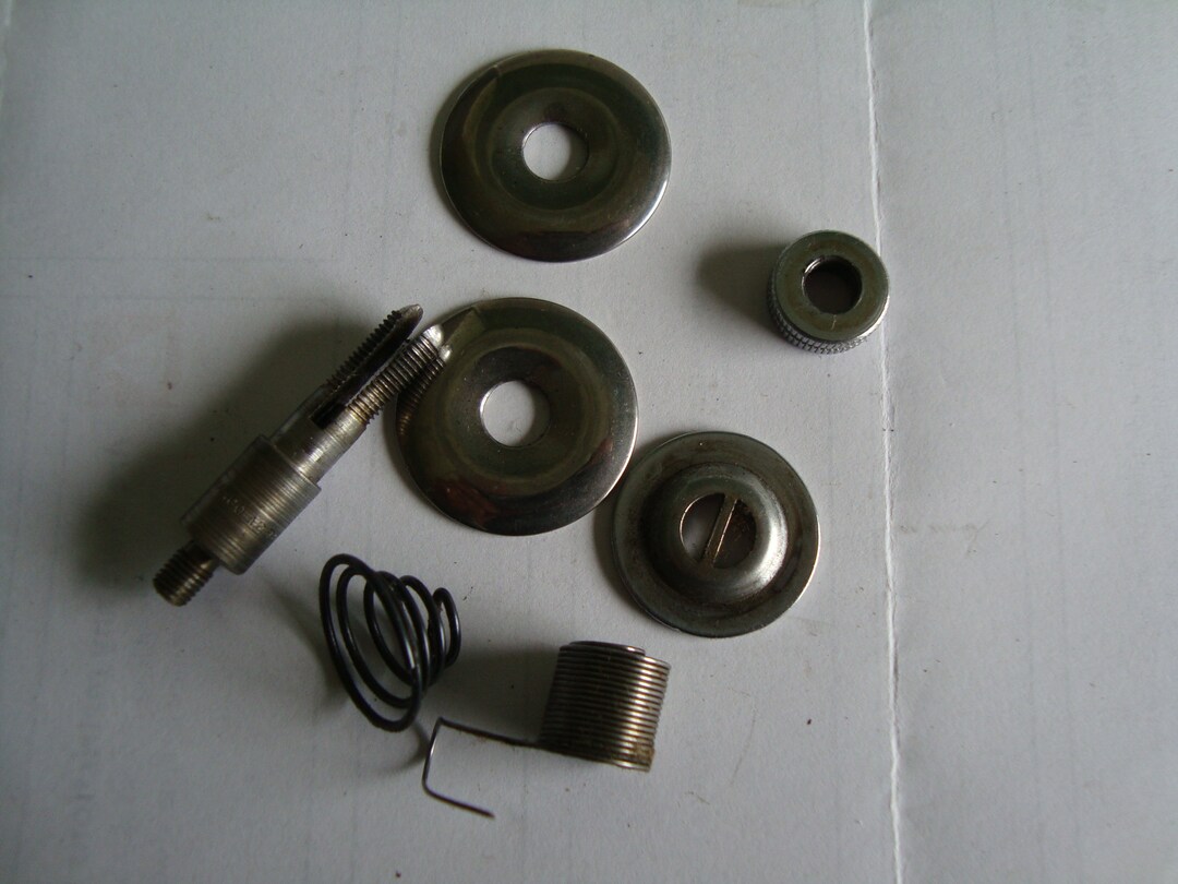 Singer Sewing Machine Upper Thread Tension Assembly Discs Spring Etc ...