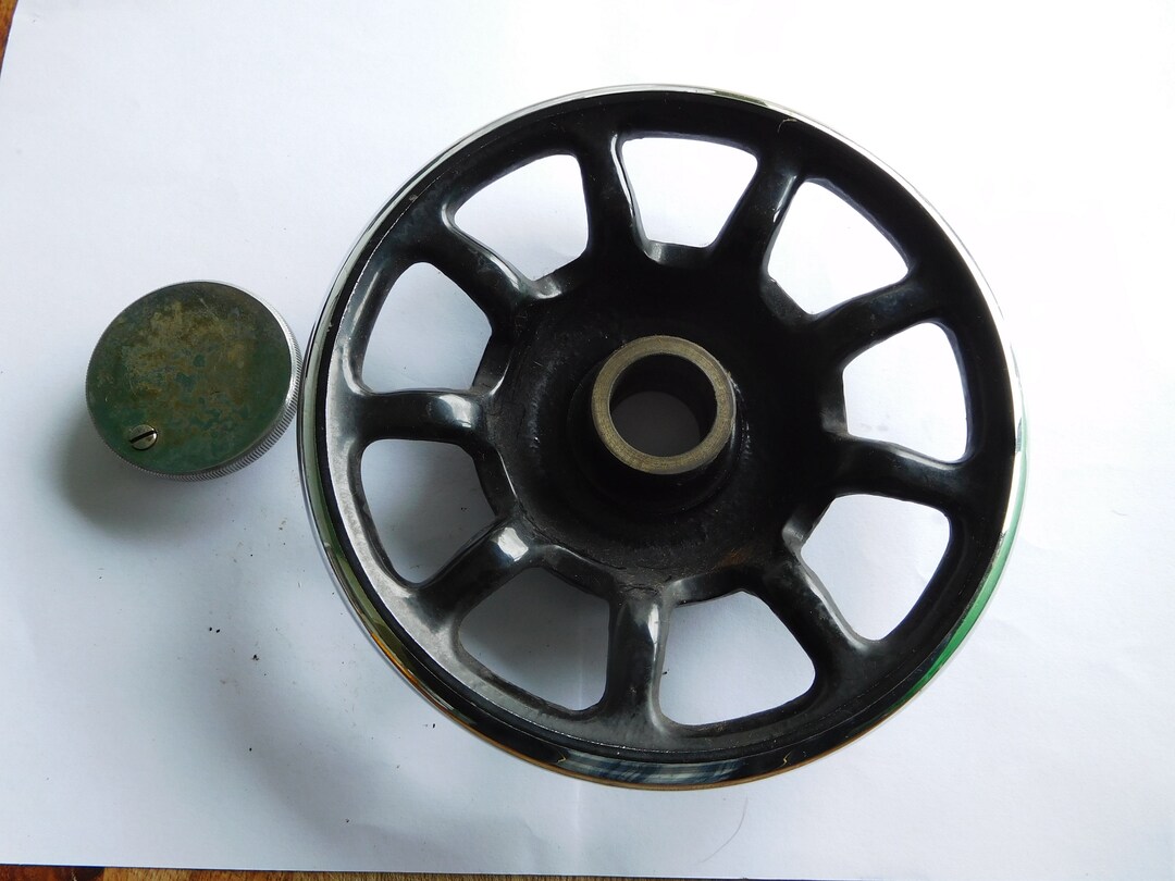 Singer Sewing Machine 9 Spoked Balance Wheel, Pulley Ex 99K & Stop ...