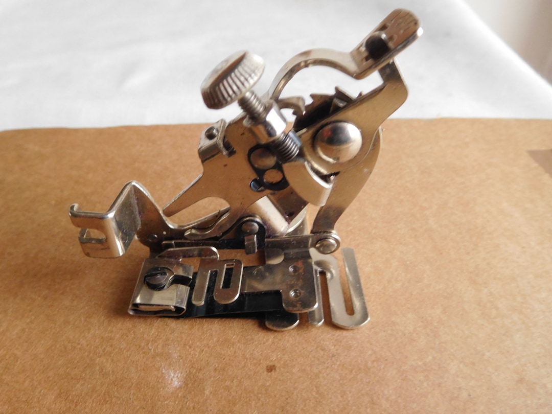Vintage Singer Ruffler/gathering Foot Attachment for Singer Sewing ...