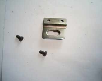 Singer Sewing Machine 319K Rotating Hook Assembly 105039 276251 NO ...