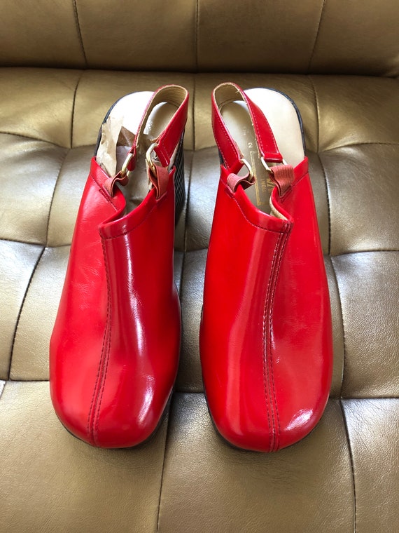 1970’s Lipstick Red Platform Clogs, Vintage 70’s Faux… - Gem