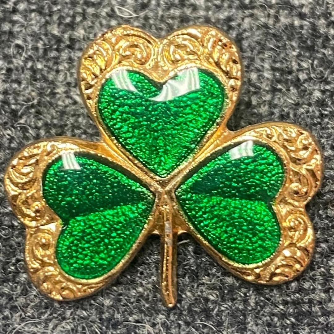 Gold Tone Green Enamel Shamrock Clover Lapel Pin Brooch Irish St Paddy ...