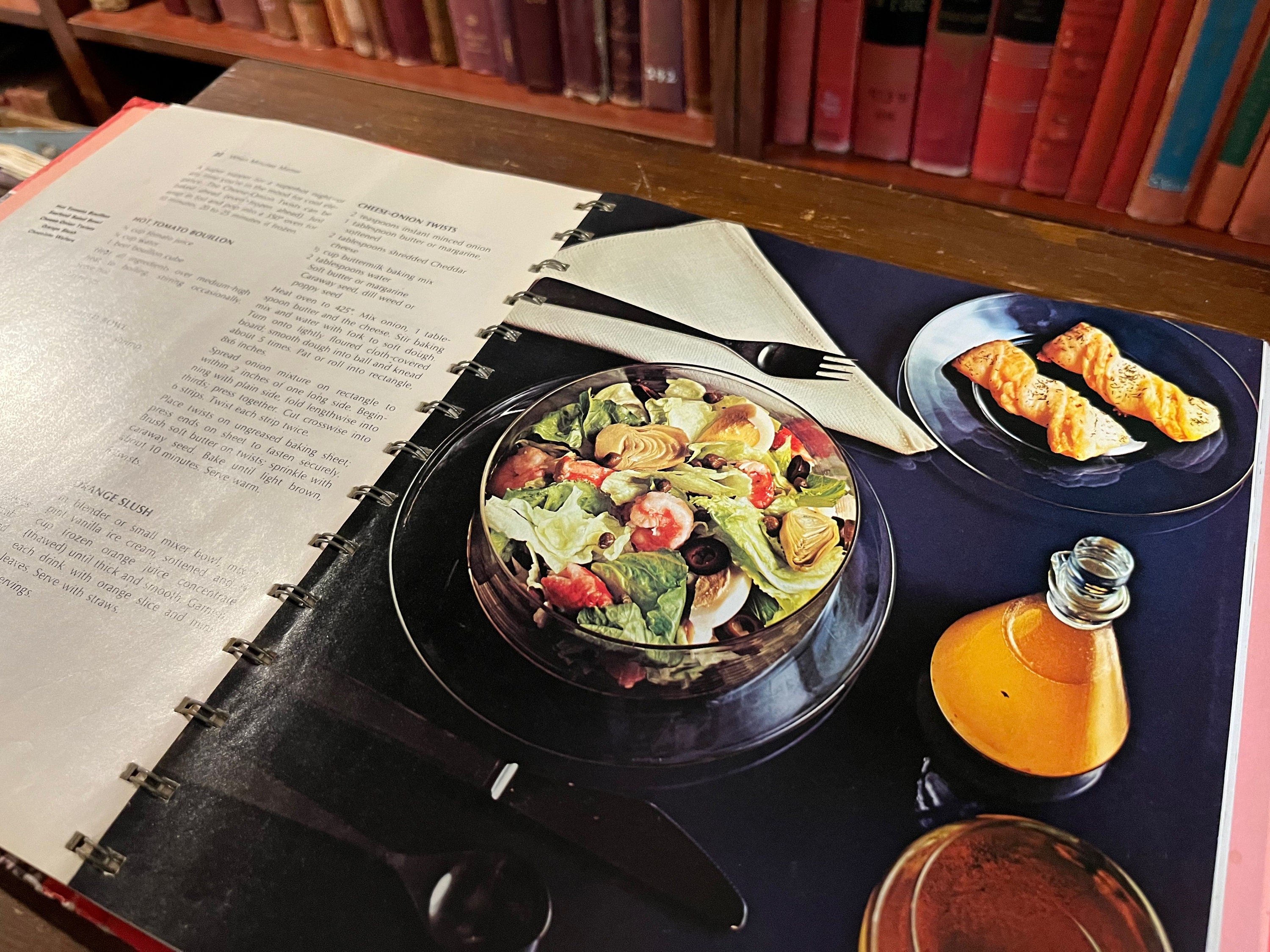 Vintage Betty Crockers Dinner for Two Cookbook. Retro Cooking Recipes ...