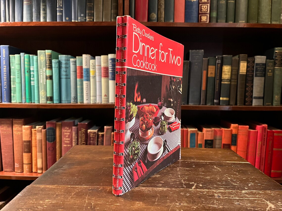 Vintage Betty Crockers Dinner for Two Cookbook. Retro Cooking Recipes ...