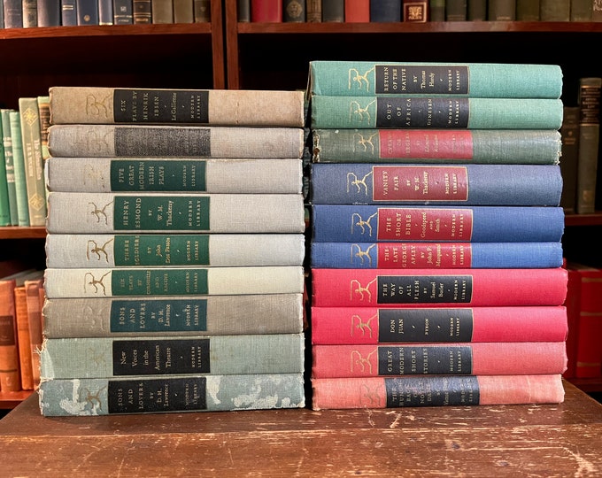Set of 19 Vintage Modern Library Books. Small Hardcover Collection. Mid ...