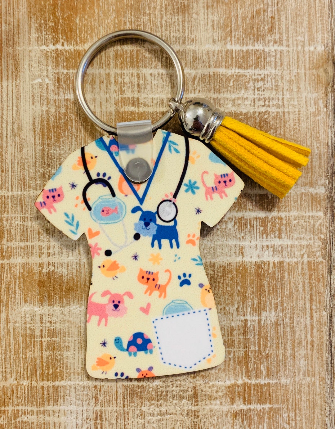 Personalized Scrubs Keychain: Nurse, Vet Tech Gift - Etsy
