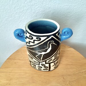 Sea Turtle, Hawaiian Stilt Bird Sgraffito Vase 6 7/8"h, Made on Maui ...