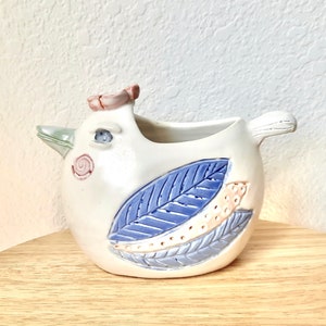 Sassy Bird Flower Vase, Hand Sculpted Ceramic Bird Sculpture, Cute ...
