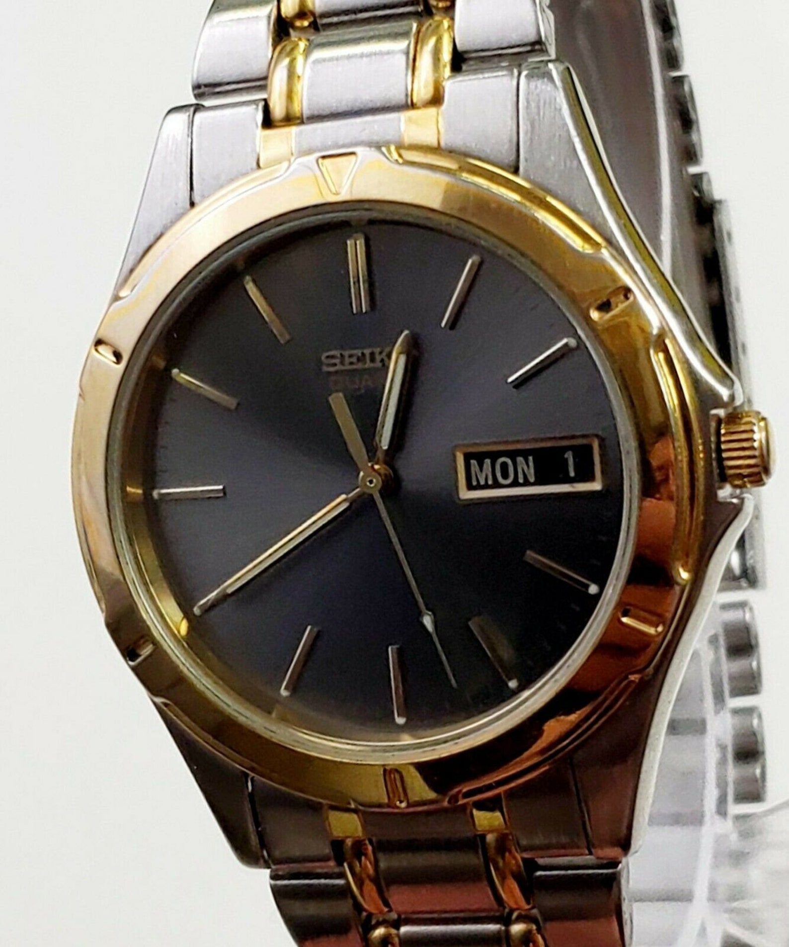 Vintage Mens Two Tone SEIKO 7N43-6A09 Gray Day Date Calendar | Etsy