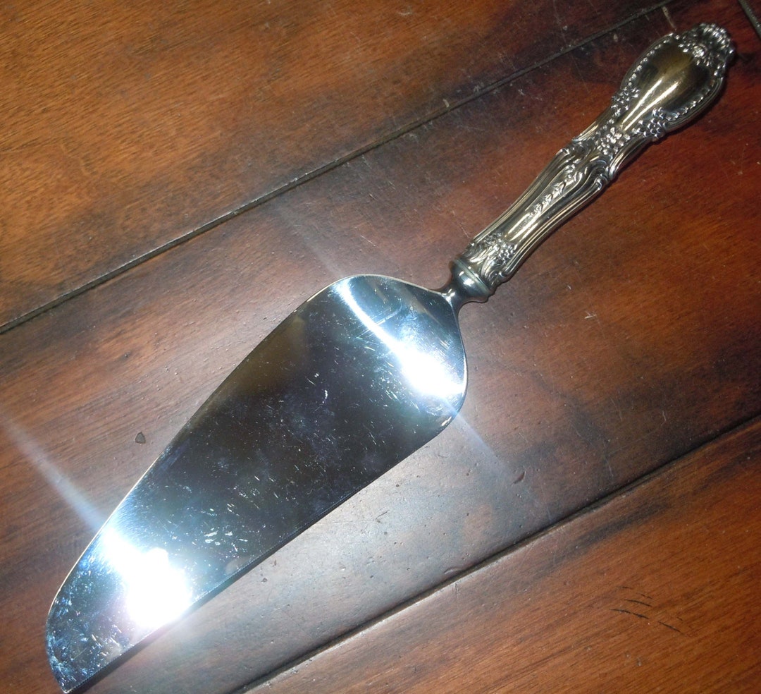 Richelieu by Tiffany & CO Sterling Silver, 1892 Serrated Cake / Pie ...