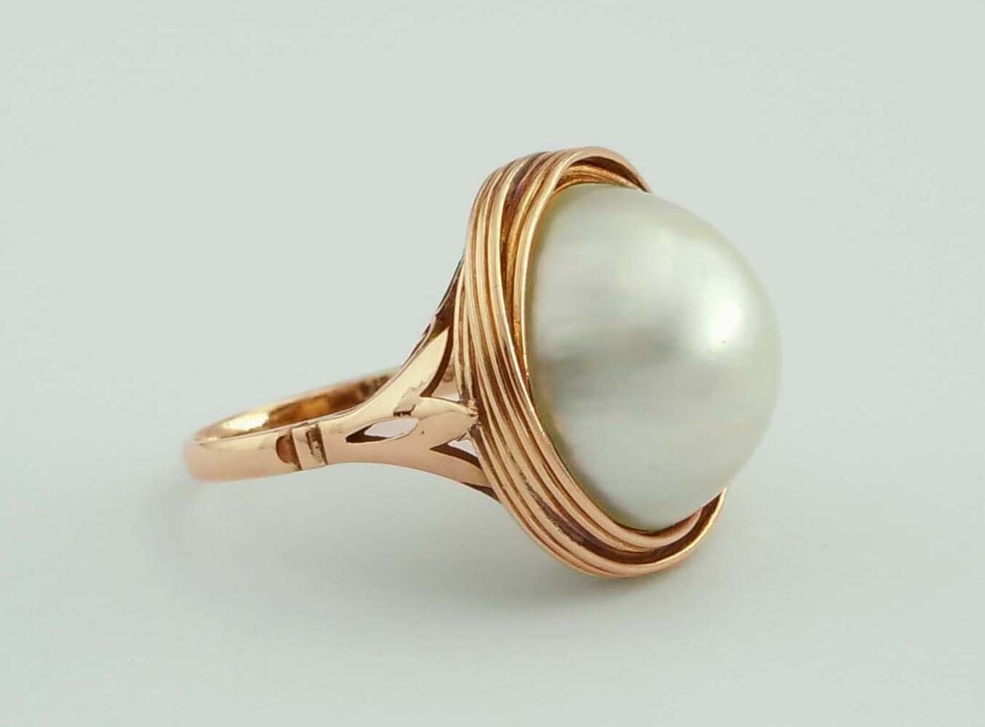 Outstanding Vintage ASAHI 14k Rose Gold Pearl 17mm Moby Pearl Statement ...