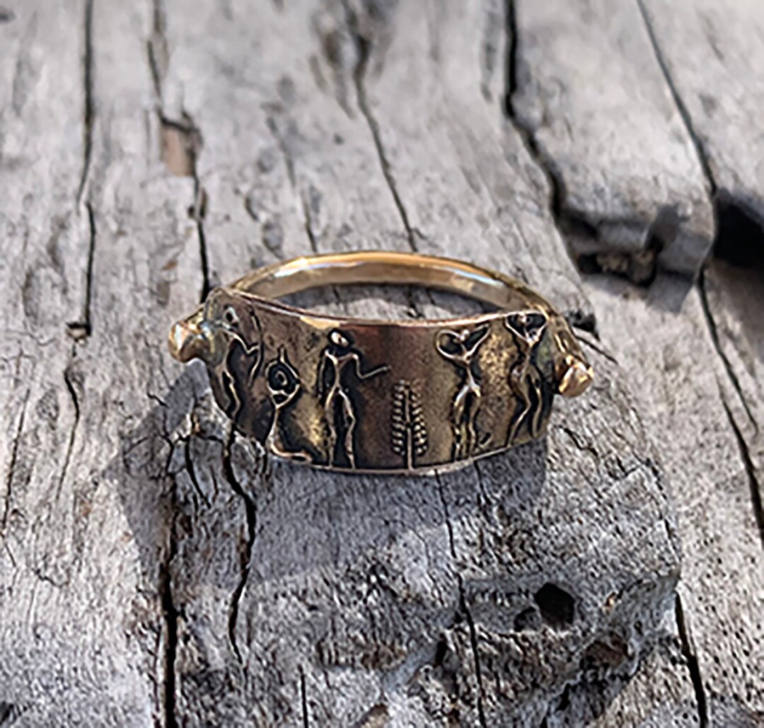 Bronze Mens Cave Art Ring With 14K Gold Fill Band - Etsy