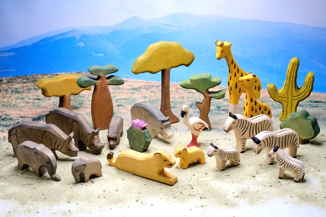 Wooden African Animal Figurines Set (22 Pcs) - Wooden Set for Baby ...
