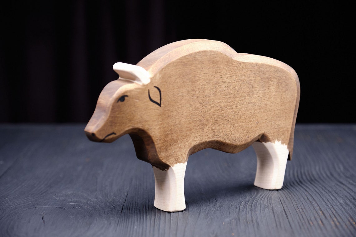 Gaur - Indian Bison - Indian Animals - Bull Toy - Wood Carving Gaur ...