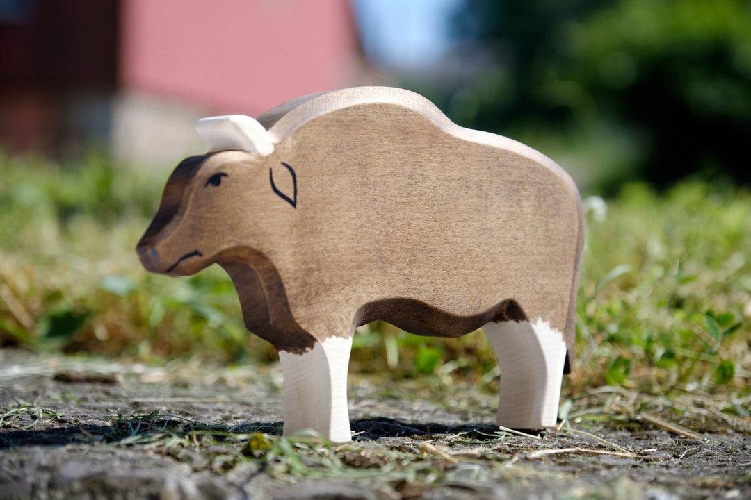 Gaur - Indian Bison - Indian Animals - Bull Toy - Wood Carving Gaur ...