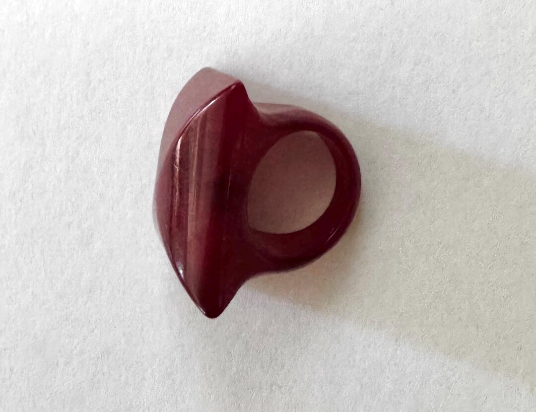 Vintage Maroon Red Plastic Resin Ring - Etsy