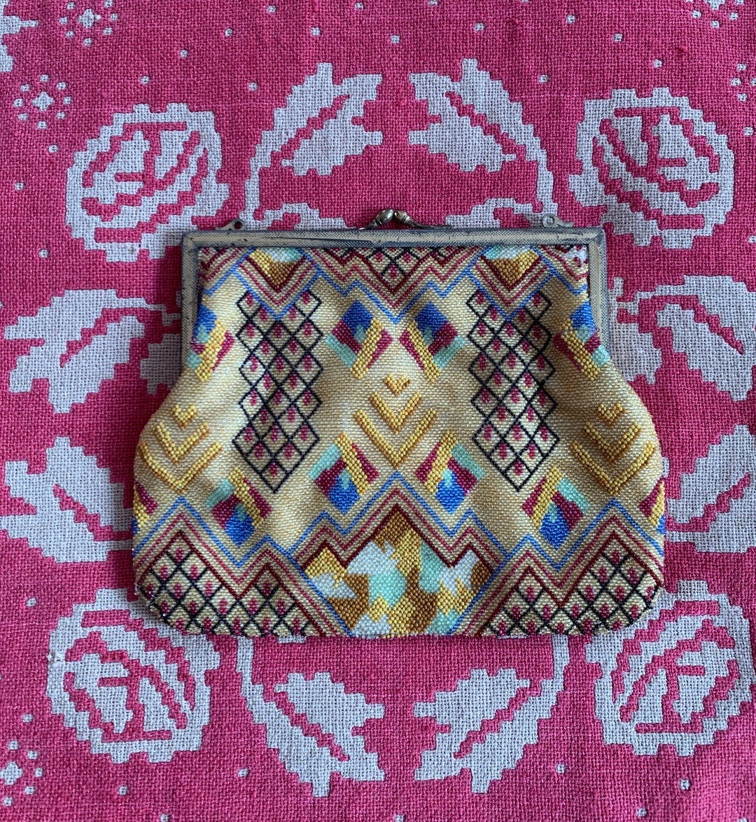 1920s Ladies Wallet / Flapper Art Deco Micro-bead Clutch Purse With ...