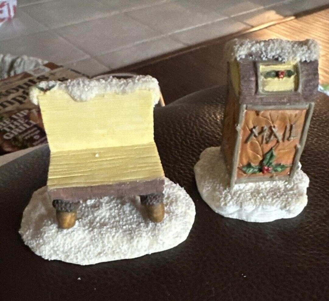 Charming Tails Bench and Mailbox Holiday Snow - Etsy