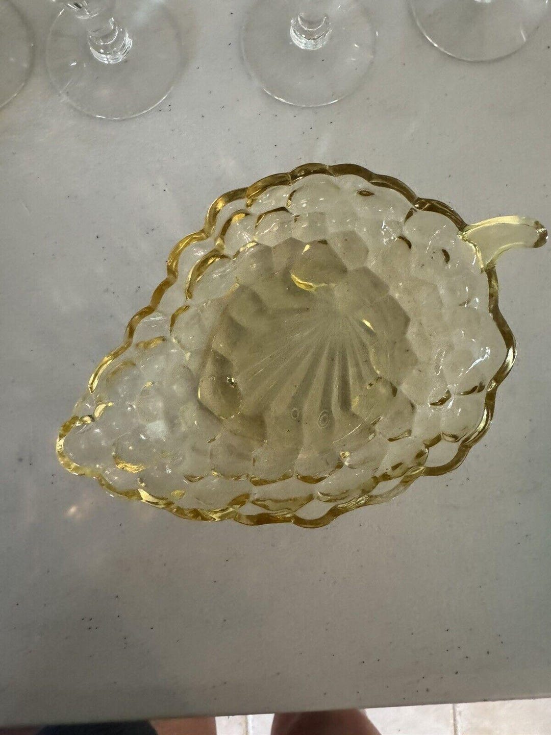 Vintage Anchor Hocking Yellow/topaz Glass Grape Leaf Candy Dishe - Etsy