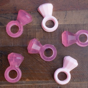 10 Engagement Ring Soaps, Bachelorette Party Favors, Bridal Shower ...