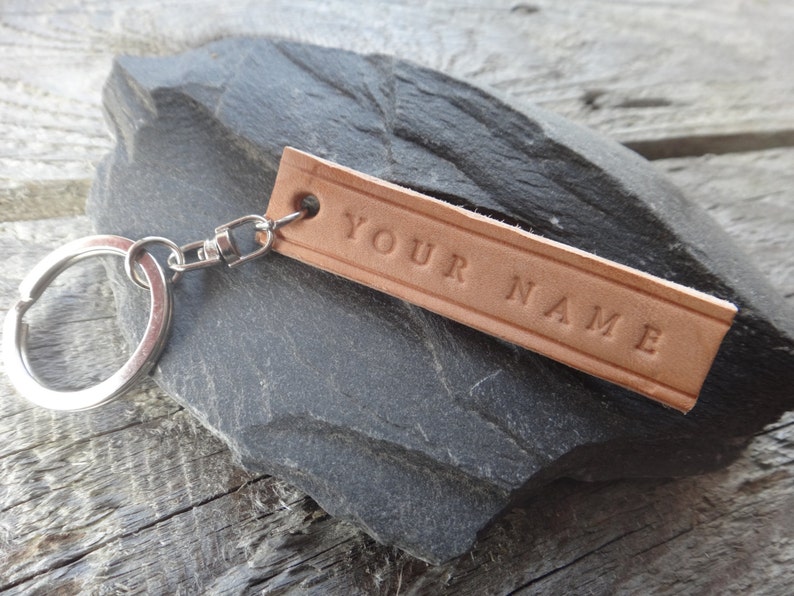 Personalized Leather Keychain. Tag Bag or Keyring Engraved - Etsy Canada