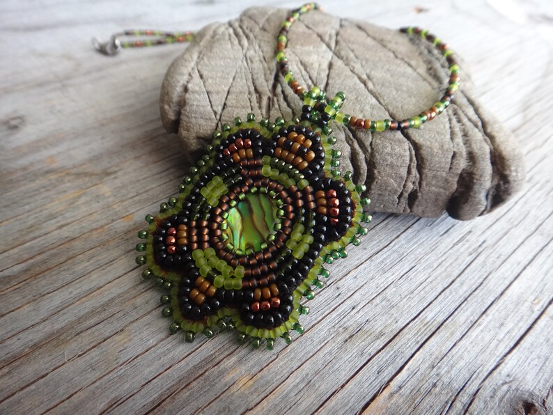 Native American Beaded Turtle Necklace. Mother Earth Rosette - Etsy