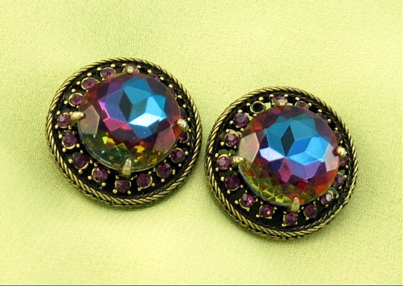 60s Purple HELIOTROPE Vitrail Art Glass Rhinestone Cl… - Gem