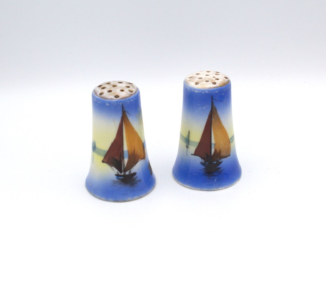 40s Japanese SAILBOAT Sea Scene Ceramic Salt Pepper SHAKER Set Disaster ...