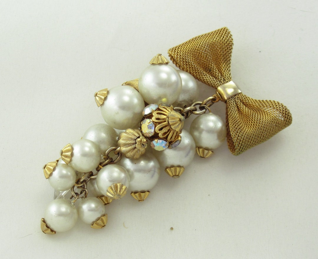 Book Piece 50s DROP Dangle GRAPE Cluster Rhinestone GT Pin; Charitable ...