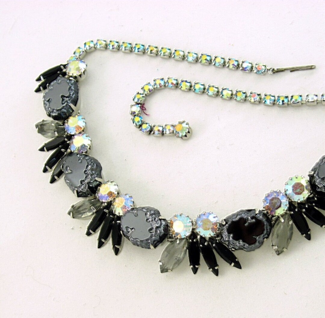 SCHIAPARELLI 50s Cracked Icey Slate Art Glass Rhinestone Adjustable ...