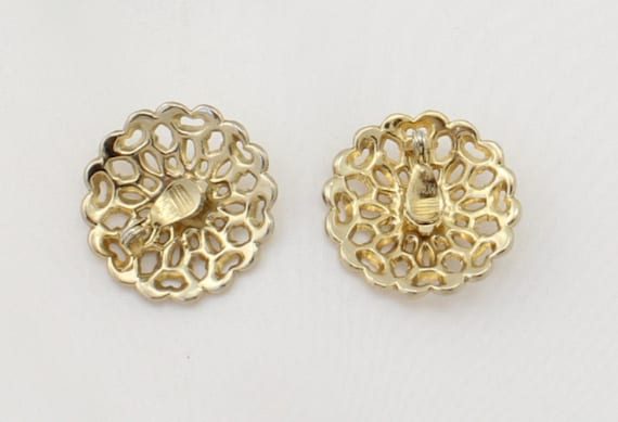 50s MONET Open Lacey Snowflake GT Clip On Earrings; D… - Gem