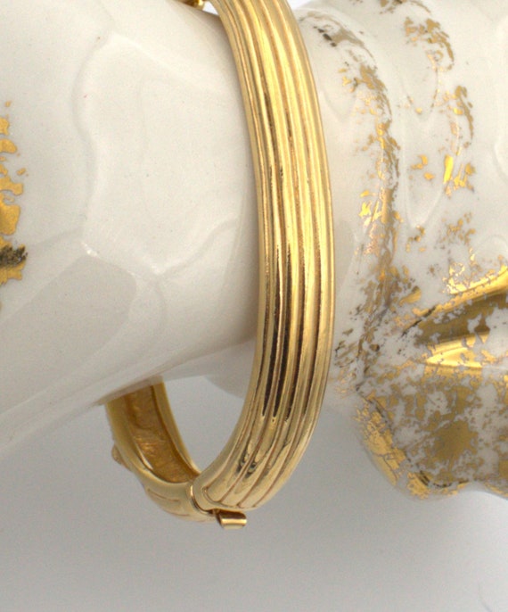 Black SWAROVSKI Signature SWAN Logo Rhinestone Hinged… - Gem