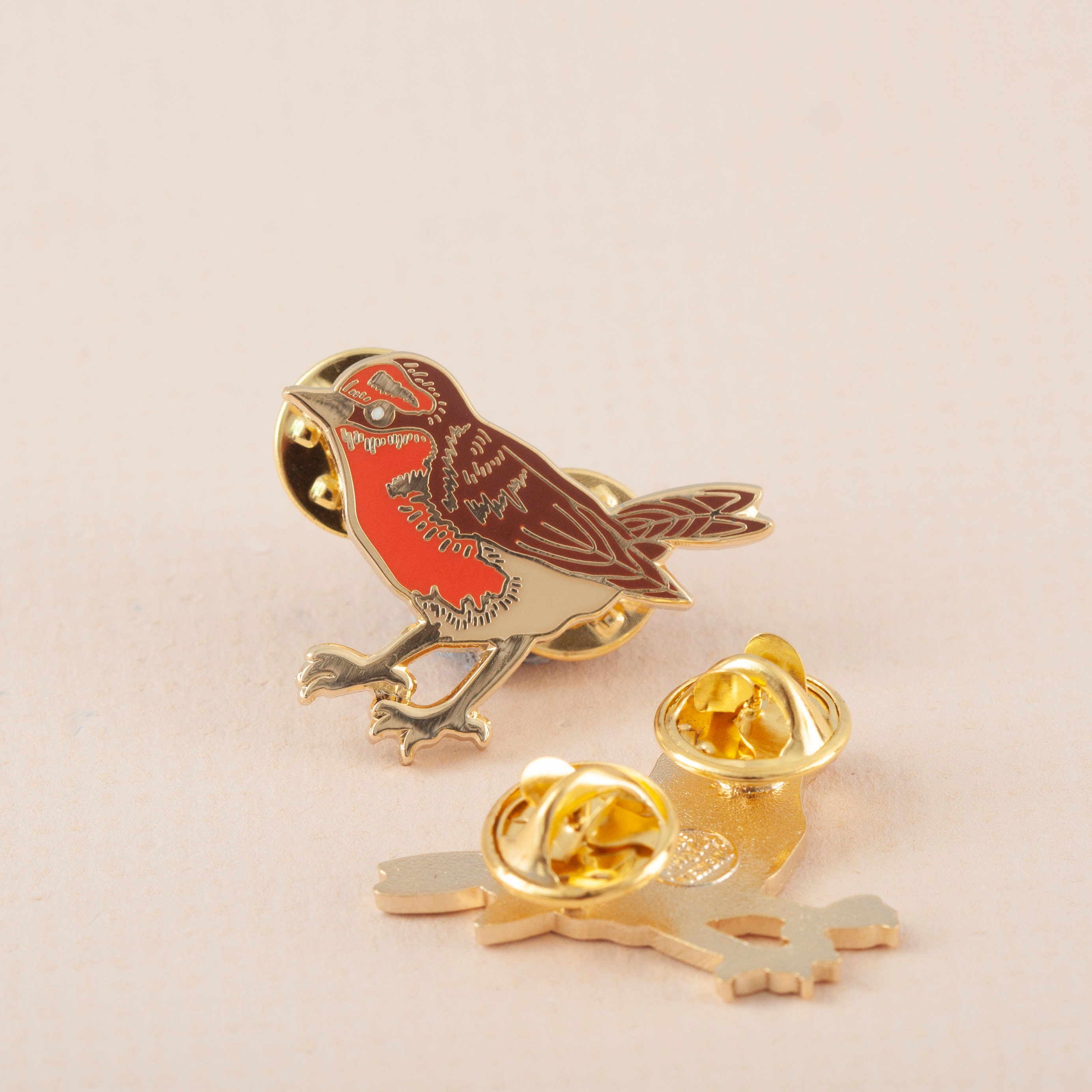 Robin Bird Enamel Pin | Pin Badge | Hard Enamel Pin | Gold Enamel Pin ...
